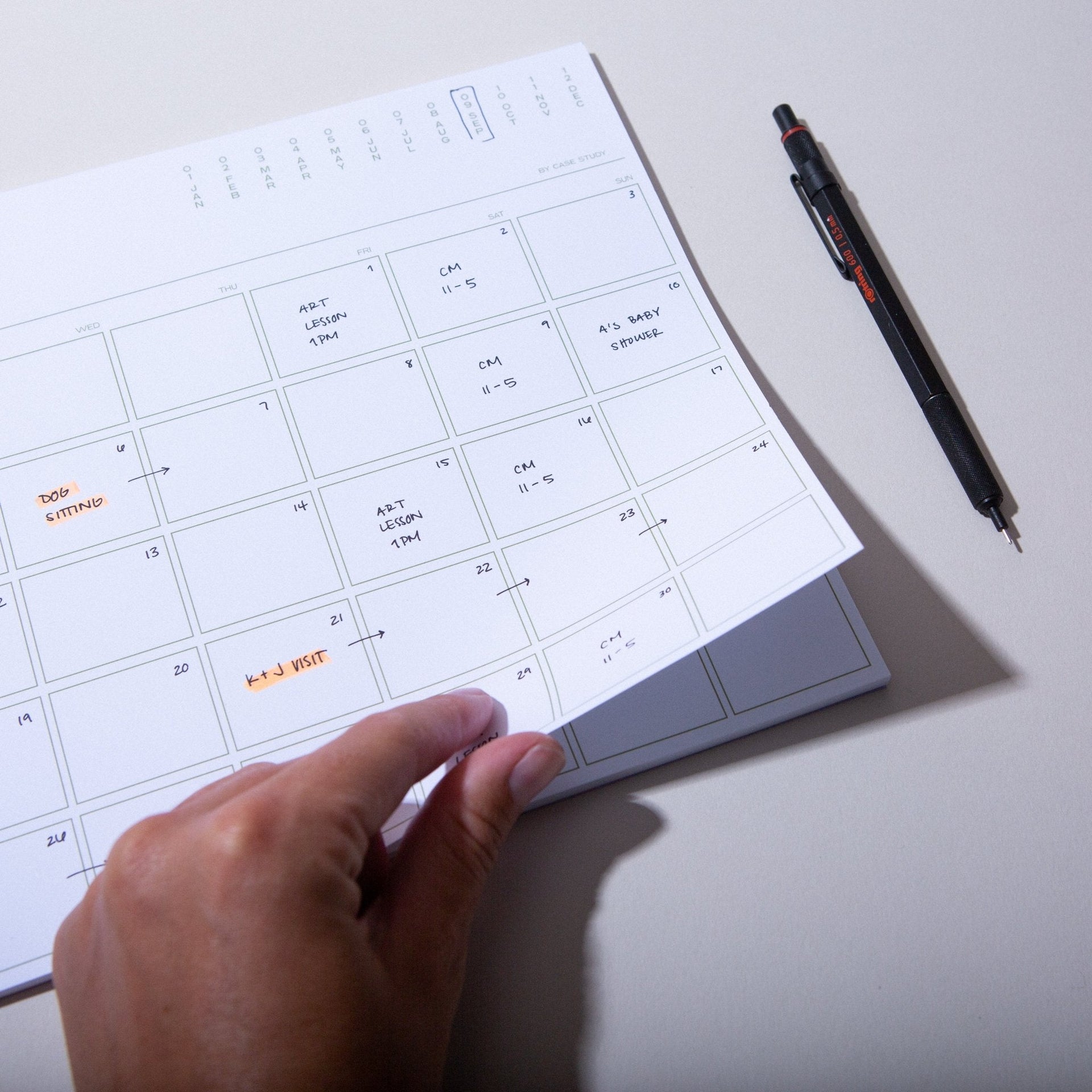 Monthly Desk Planner – Case Study